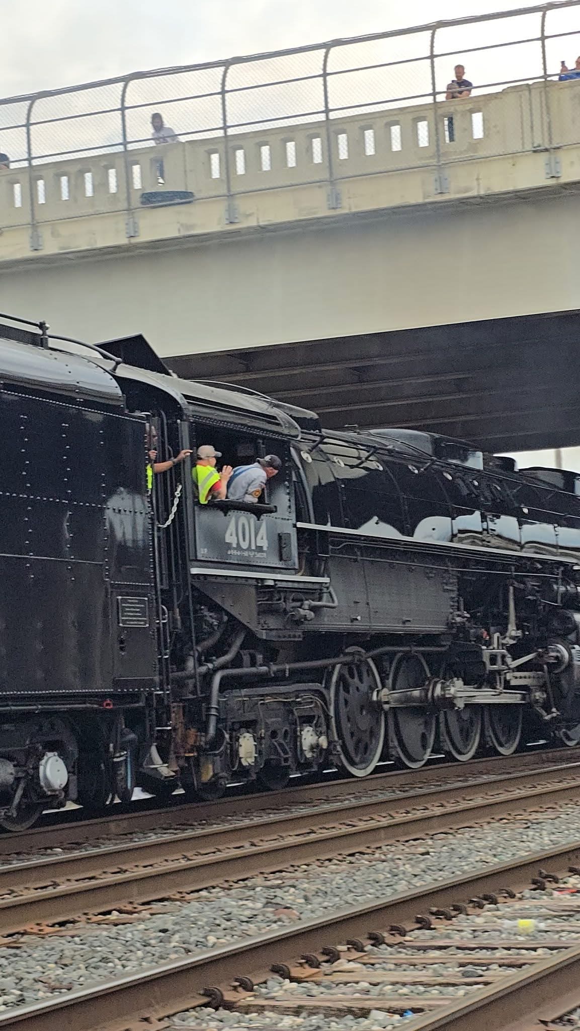 Big Boy Locomotive Passes Through Region – Region News Source